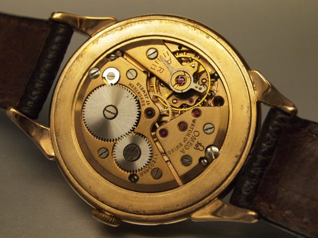 Moonphases / H E I R L O O M G A L L E R Y